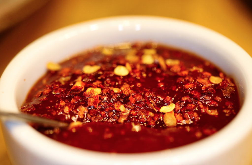 Hjemmelavet chilisauce med soltørrede tomater - Dansk i Tyrkiet